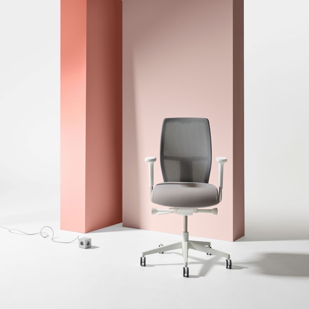 Office chairs in an intuitive and stylish design from SAVO